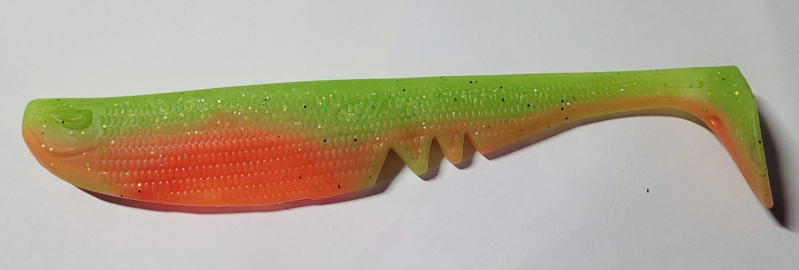 Leurre Silure RACKER SHAD 22 cm IRON CLAW - JunkyCat